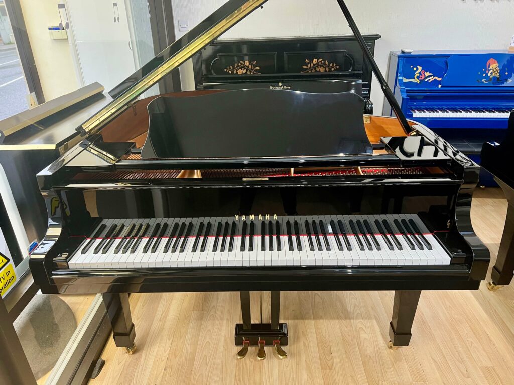 Yamaha C1 Baby Grand Piano - Handel Pianos LTD