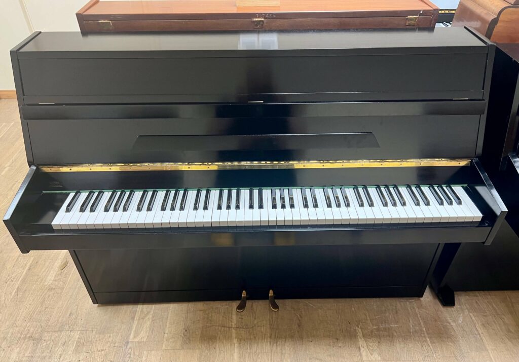 Spencer Upright Piano - Handel Pianos LTD